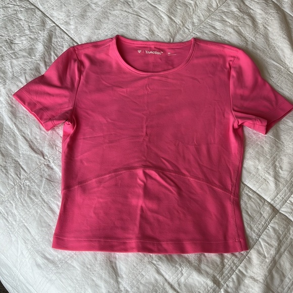 TNA | Tops | Tnaction Hot Pink Workout Top | Poshmark